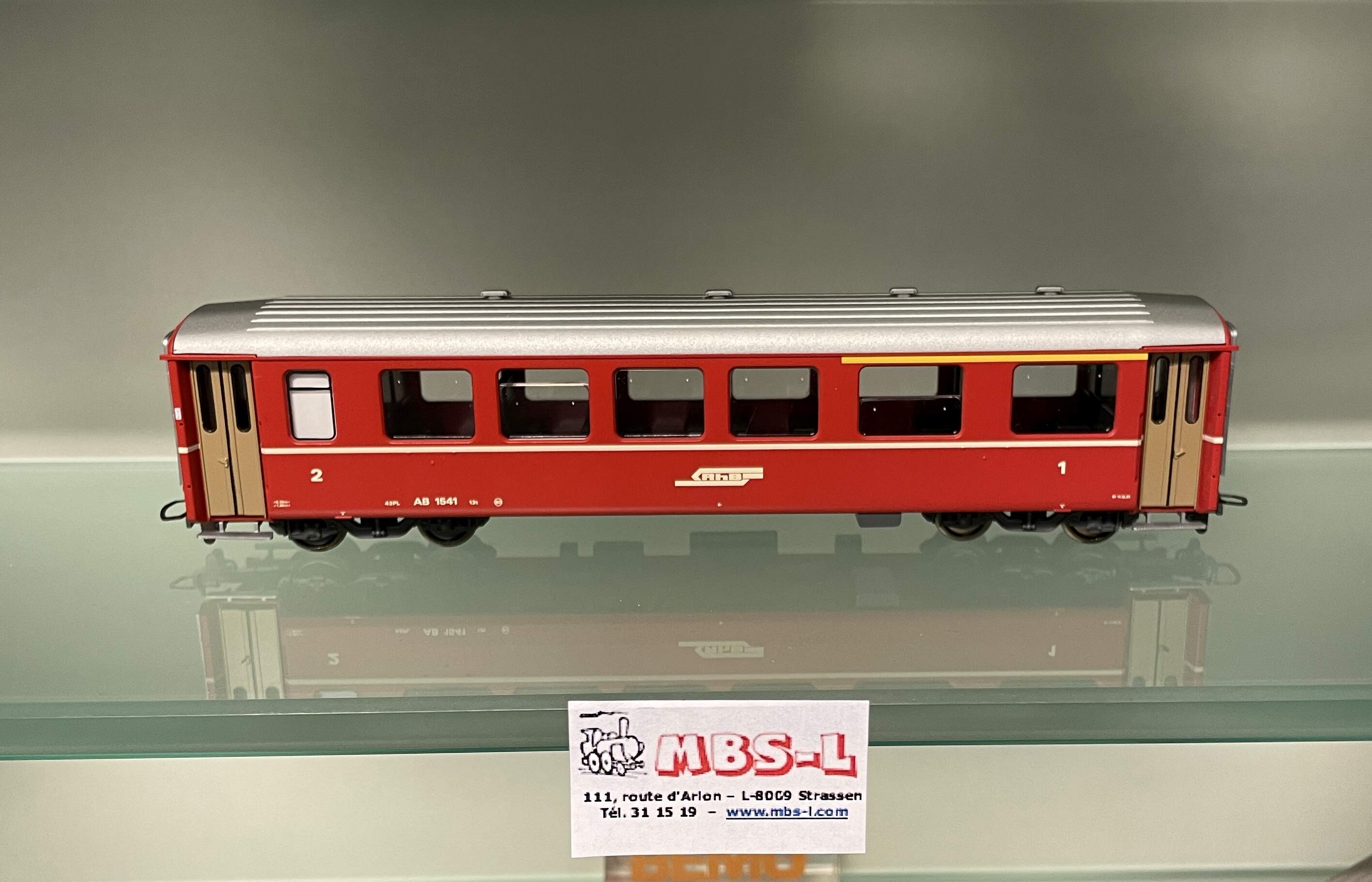 Bemo 9556132 Bemo 0m RhB AB 1542 EW 1 red with logo 1:45 | Letzshop